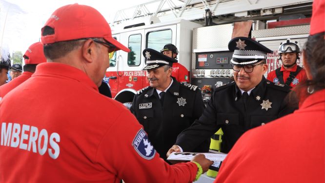 Reconoce gobierno de Puebla la labor de las y los bomberos - El Divergente